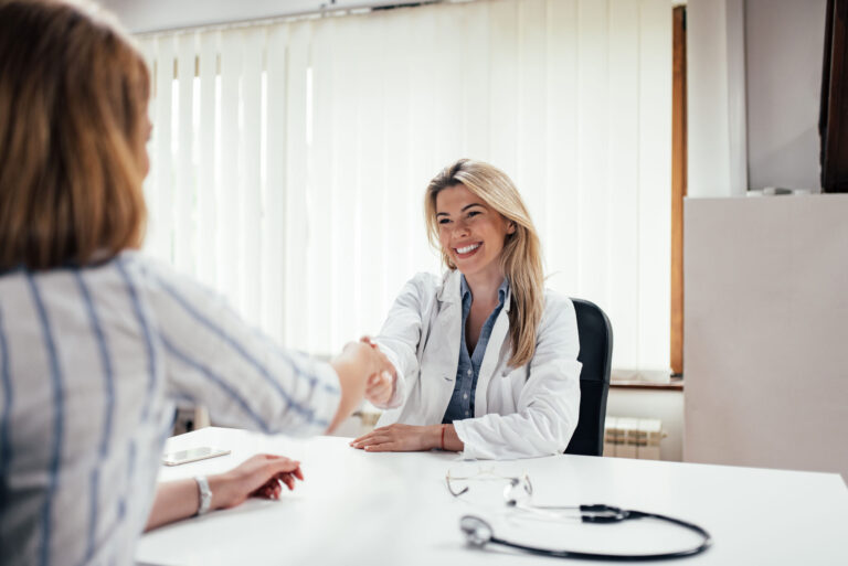 Obstetrics vs Gynecology AZ | Genesis OBGYN